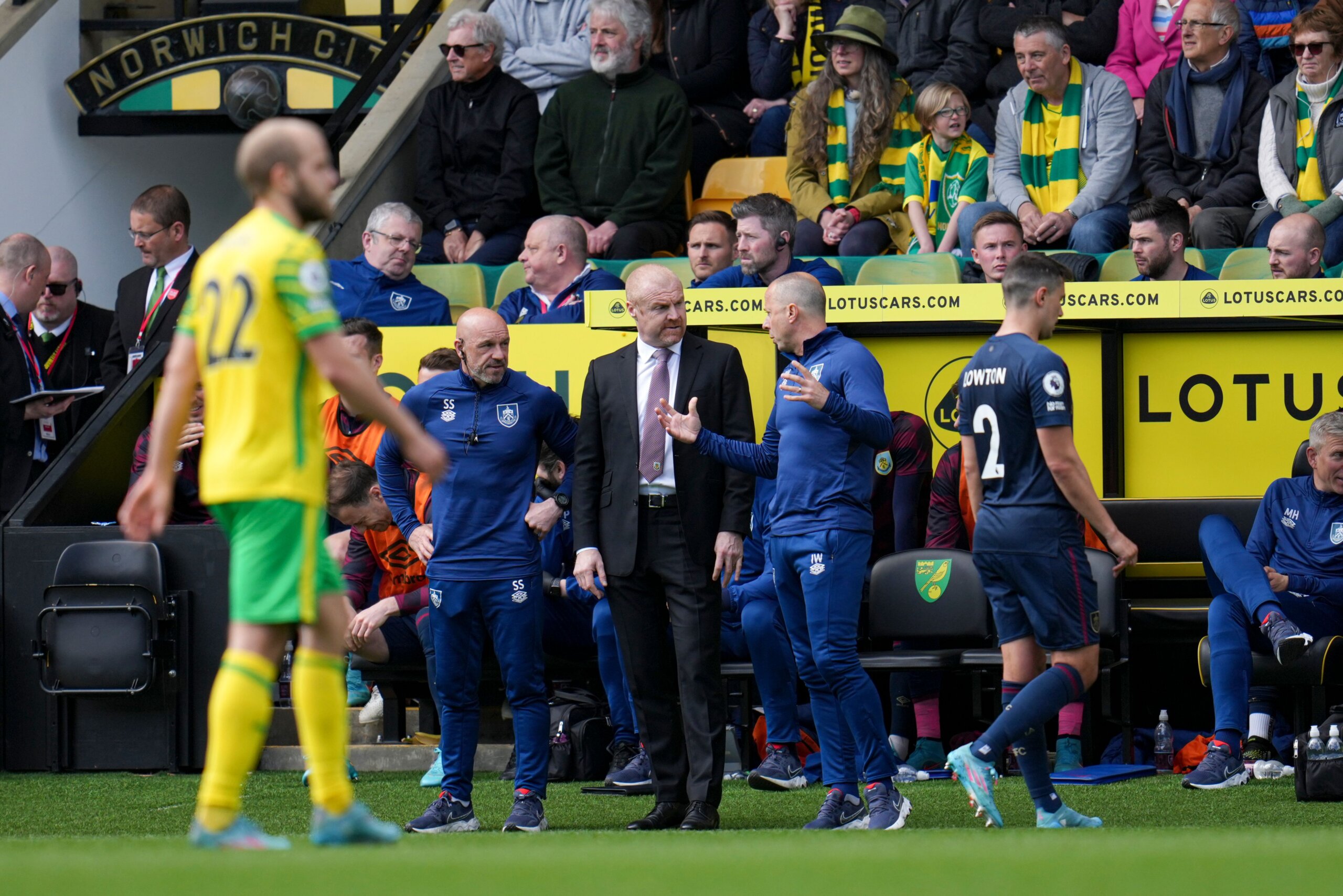 Nottingham palkkasi pelastajakseen paikallisen paloaseman suurimman ...