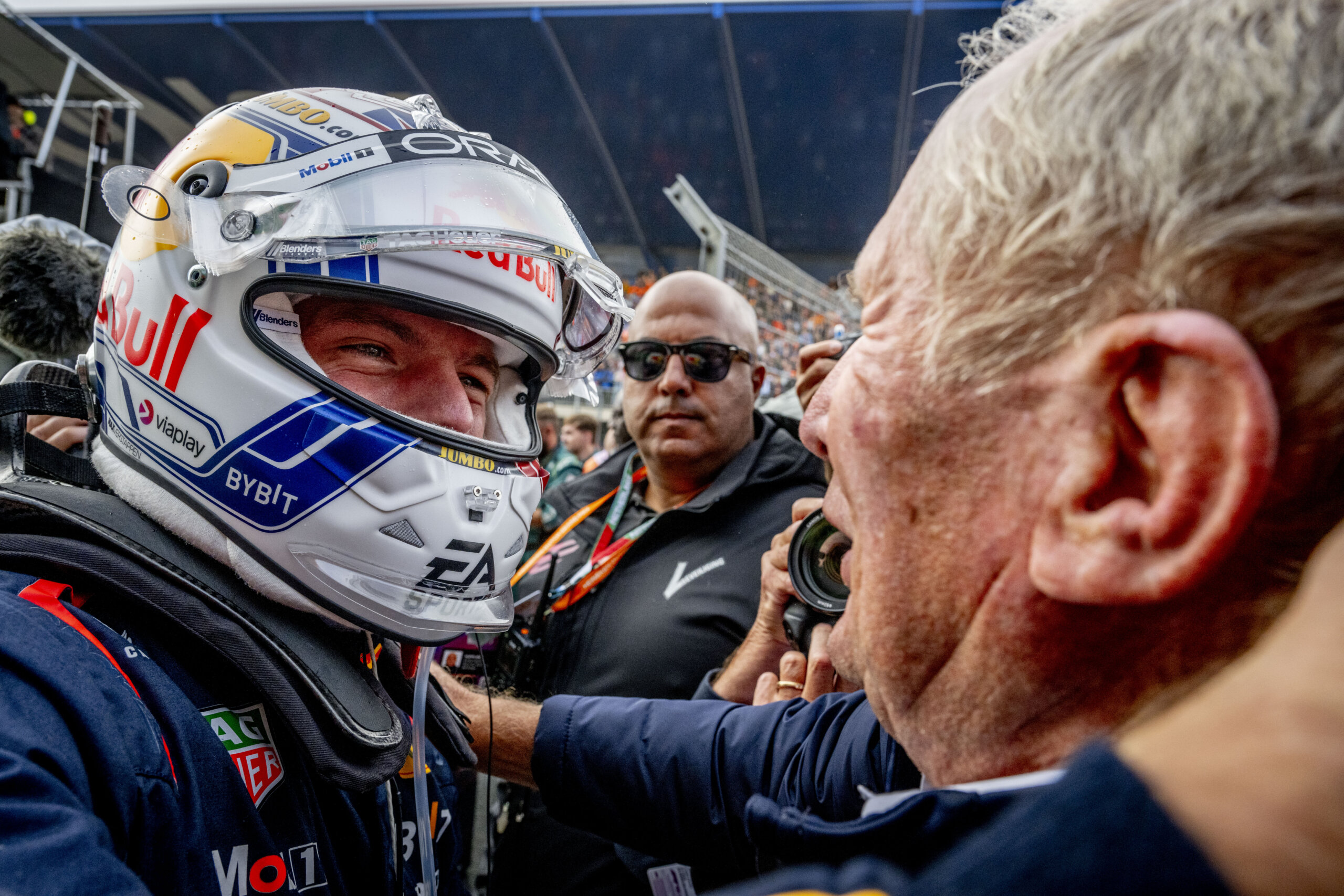 Tilastot ja hollantilaiset rakastavat Max Verstappenia, mutta miksi ...